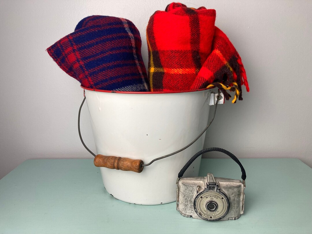 Vintage Large Enamel Bucket Pail With Wooden Handle - Etsy