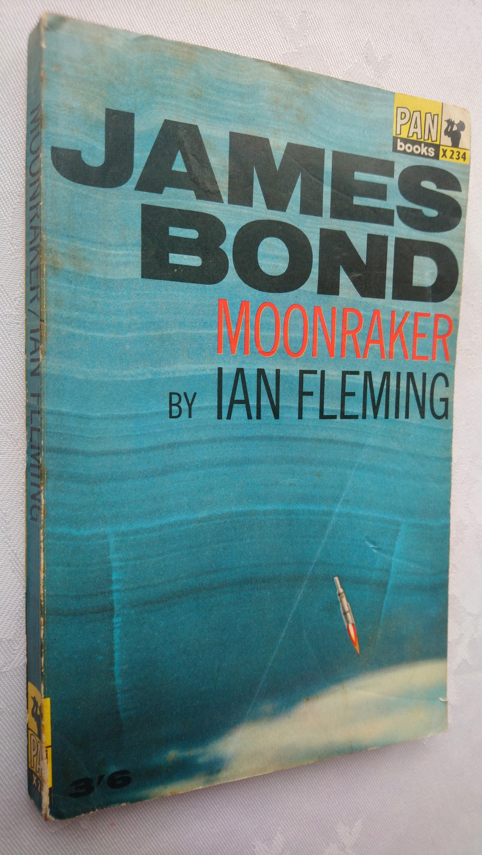 Ian Fleming 007 James Bond Moonraker Paperback Pan Books X 234 | Etsy