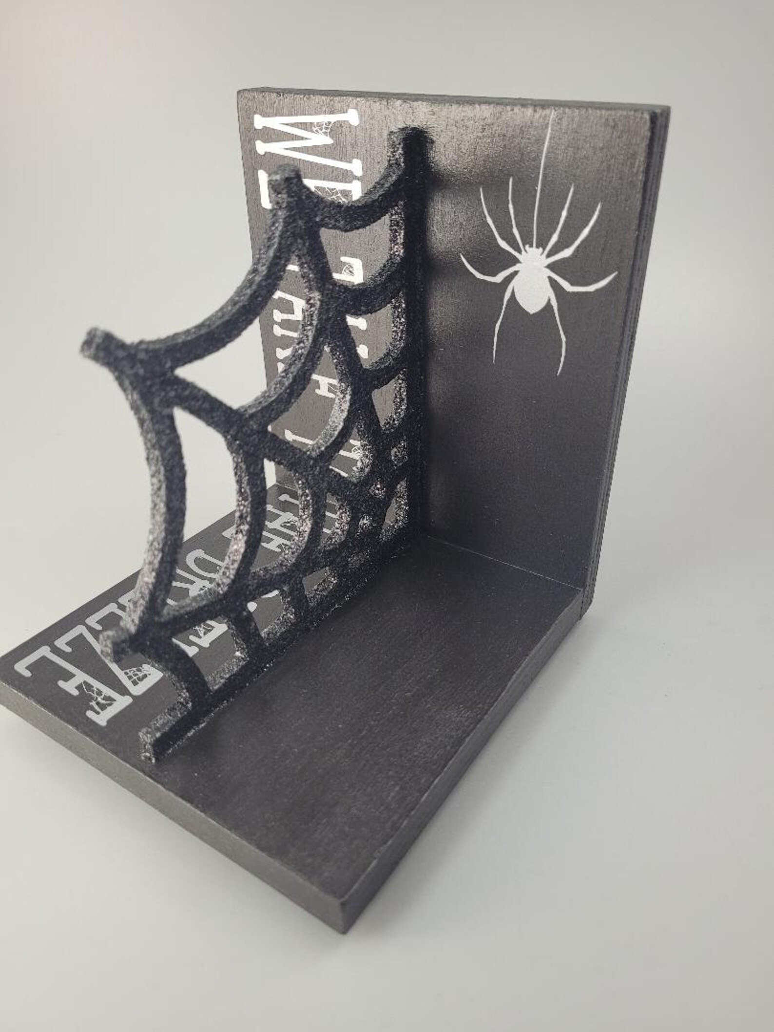 Reversible Spider Web Bookends - Etsy
