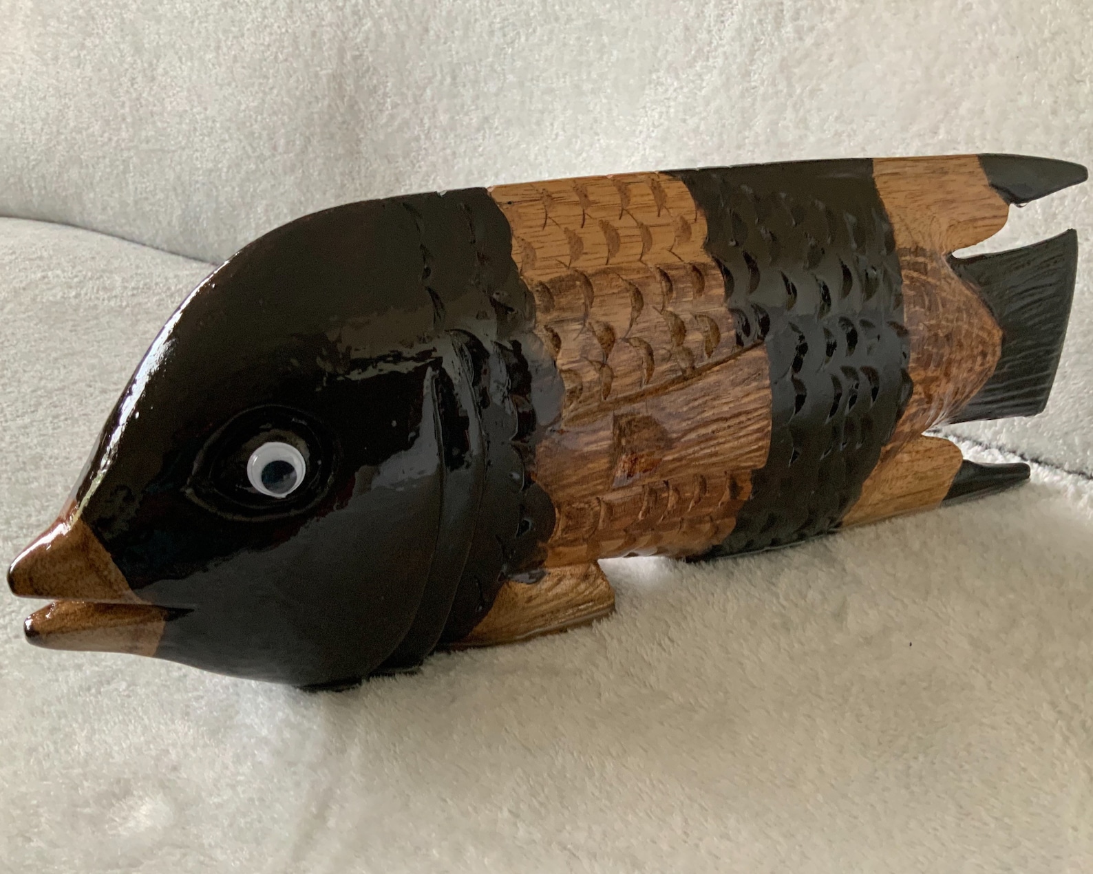 16 beautifully Hand-Carved Hand-Made Wood Fish | Etsy