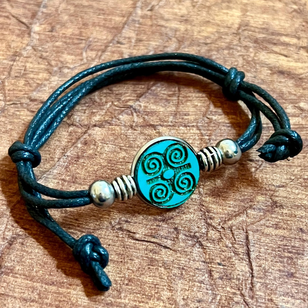 Cherokee Symbol for Strength Wood Engraved Metal Bezel Pendant ...