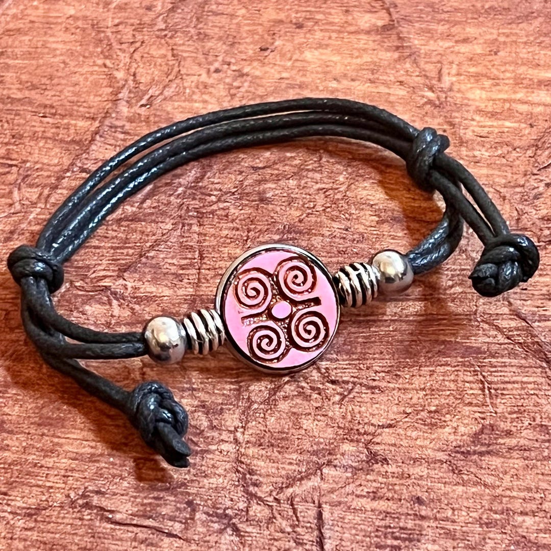 Cherokee Symbol for Strength Wood Engraved Metal Bezel Pendant ...