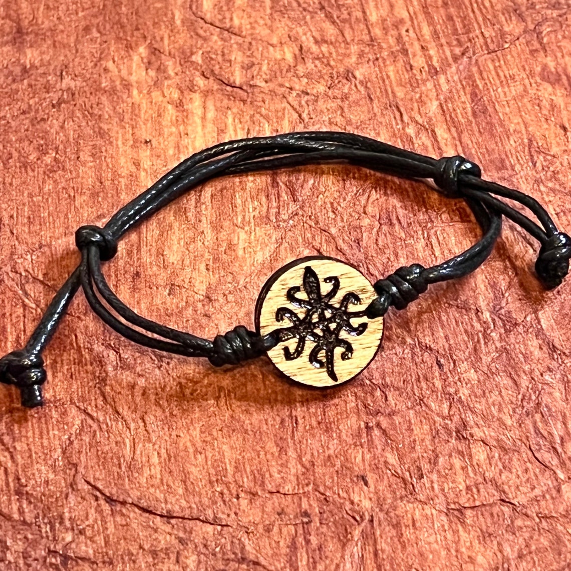 Cherokee Symbol for Unity and Diversity All Wood 1 Inch Engraved ...