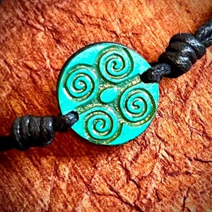 Cherokee Symbol for Strength All Wood Engraved 1 Inch Pendant ...