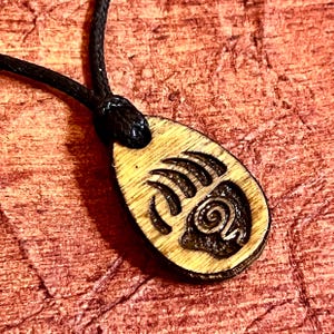 Native American Bear Paw Symbol for Courage Wood Engraved Adjustable ...