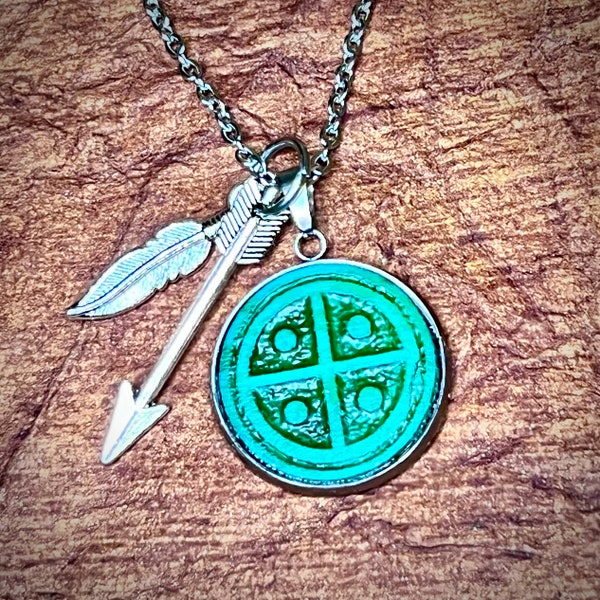 Solar Cross Pendant - Etsy