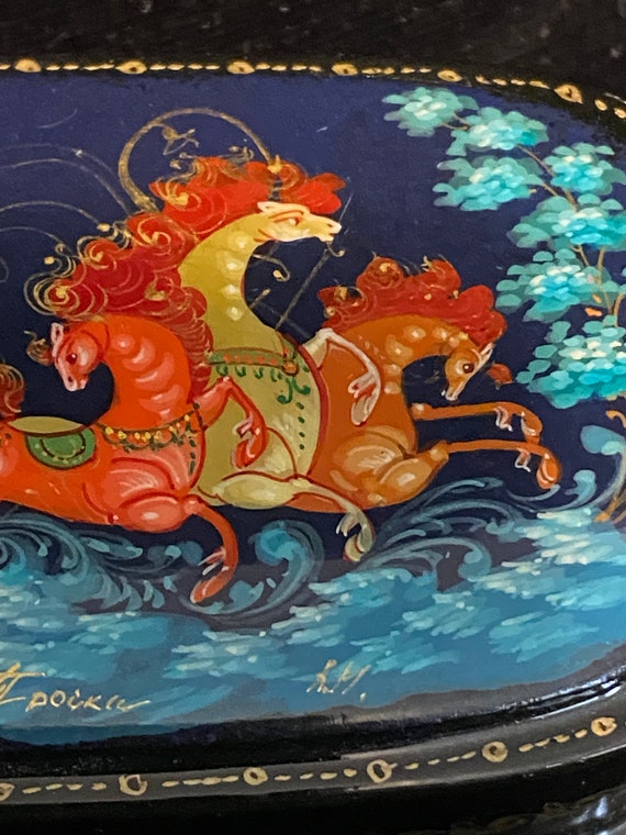 Vintage Russian Lacquer papier-mâché Palekh Box. Mini… - Gem
