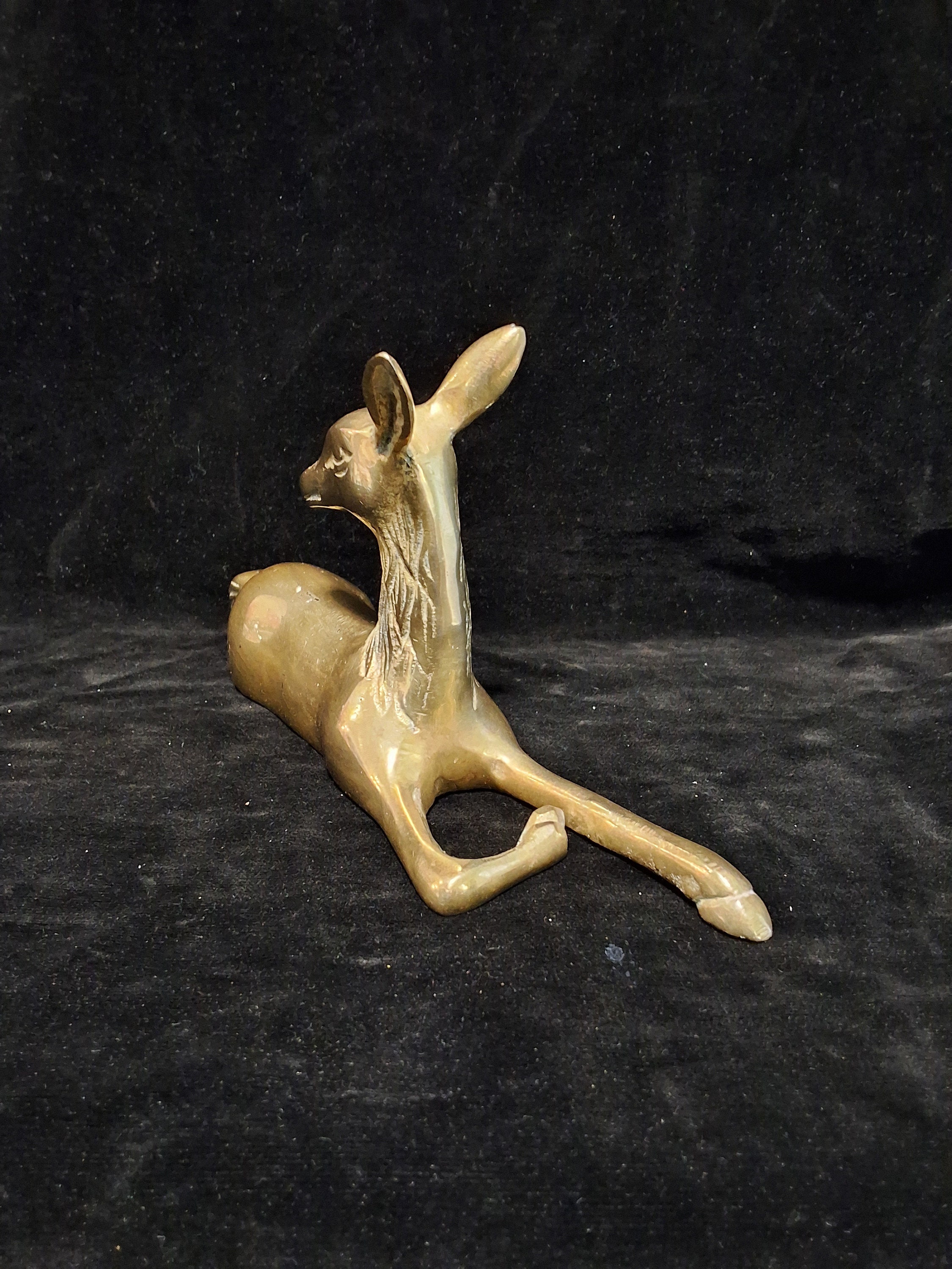 Vintage Brass Doe Deer Sculpture Sitting With Head Turned Behind - Etsy