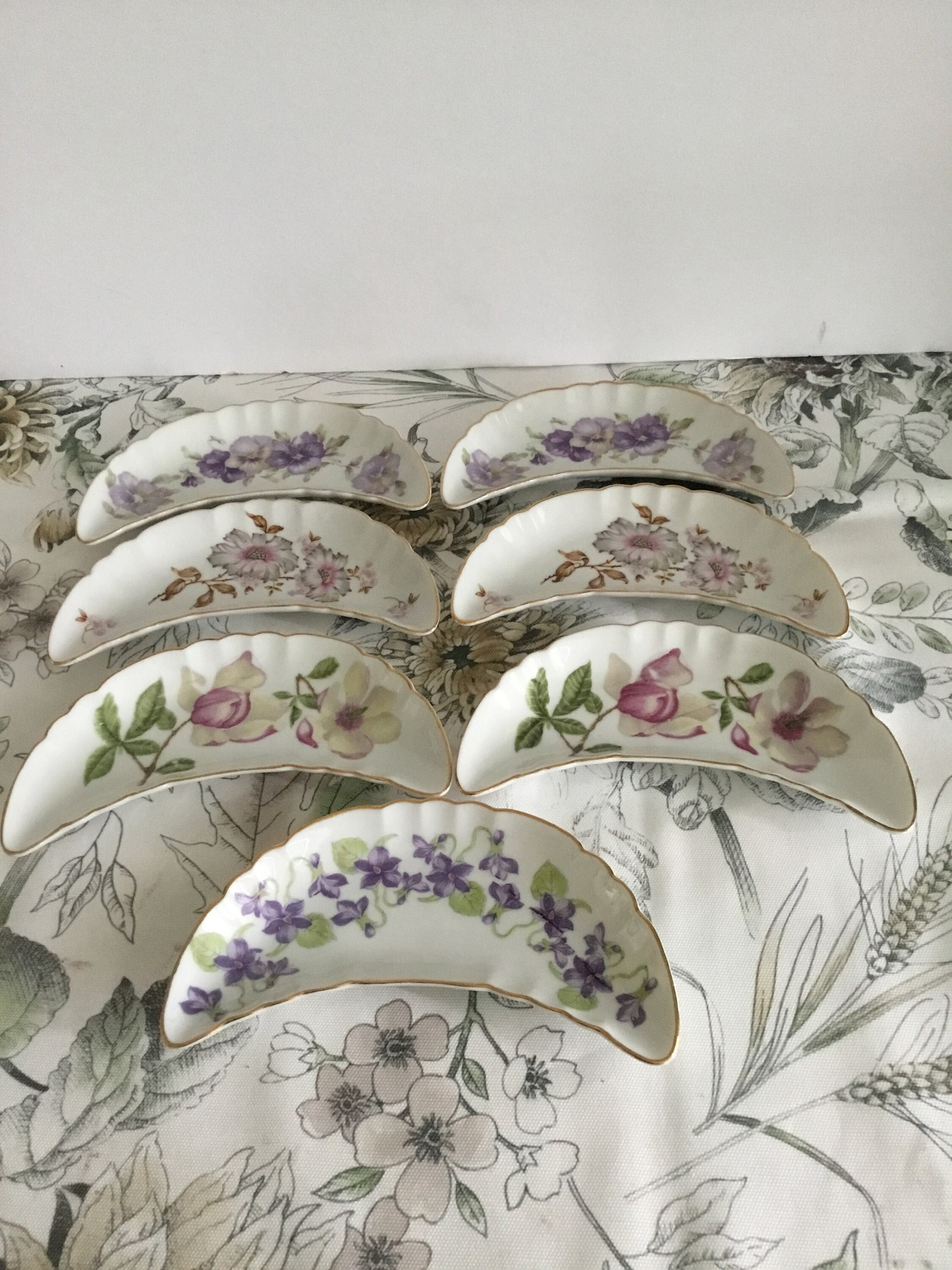 Seven Porcelain Crescent Shaped Trinket/bone China - Etsy