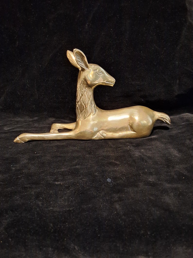 Vintage Brass Doe Deer Sculpture Sitting With Head Turned Behind - Etsy
