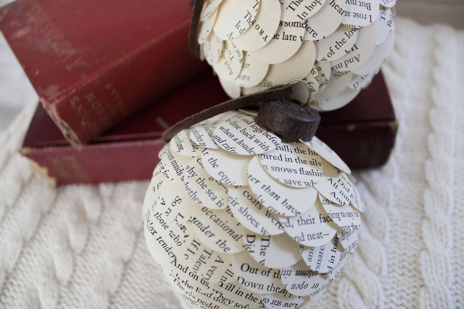 Vintage Book Christmas Ornament Gift Book Lover Ornament - Etsy