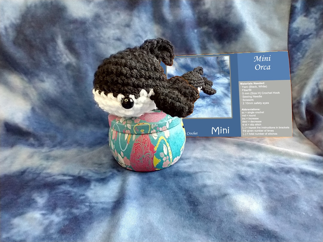 Mini Orca Amigurumi Cutie Crochet Kit - Etsy