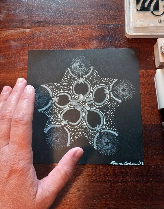 Starbright 6"x6" White on Black Drawing of Star Pattern Using Stamps ...