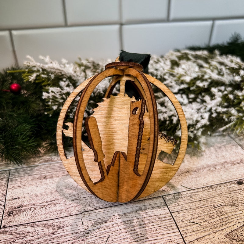 Carpenter Themed Gifts - 60+ Gift Ideas for 2026