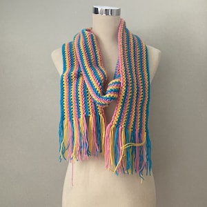 LGBTQ+ PRIDE SCARF - Pride Flags Rainbow, Gay, Lesbian, Bisexual, Pansexual, Transgender, Non ...