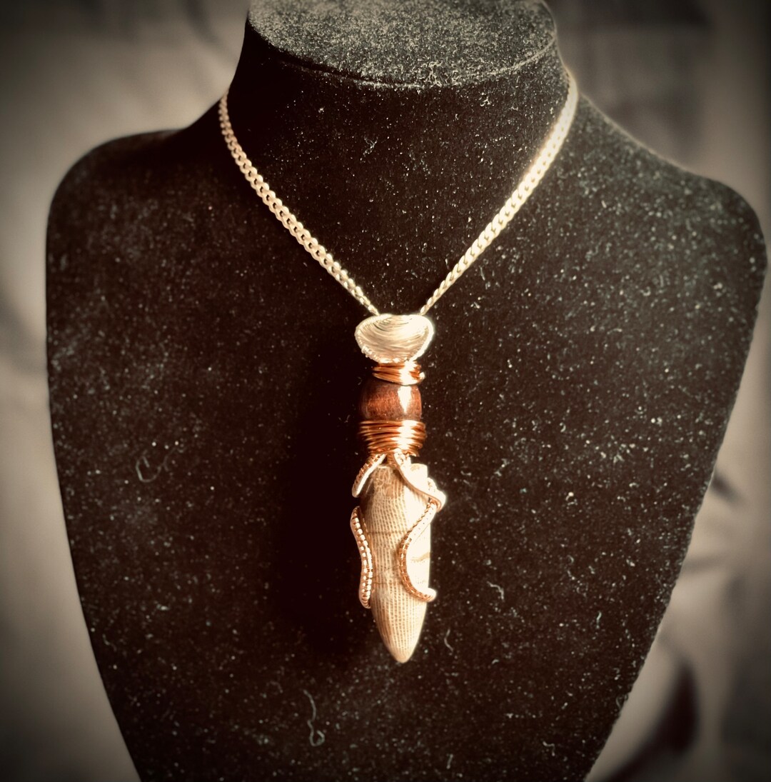 2 1/4” Unrestored Mosasaurus Tooth Wire Wrapped Pendant - Etsy