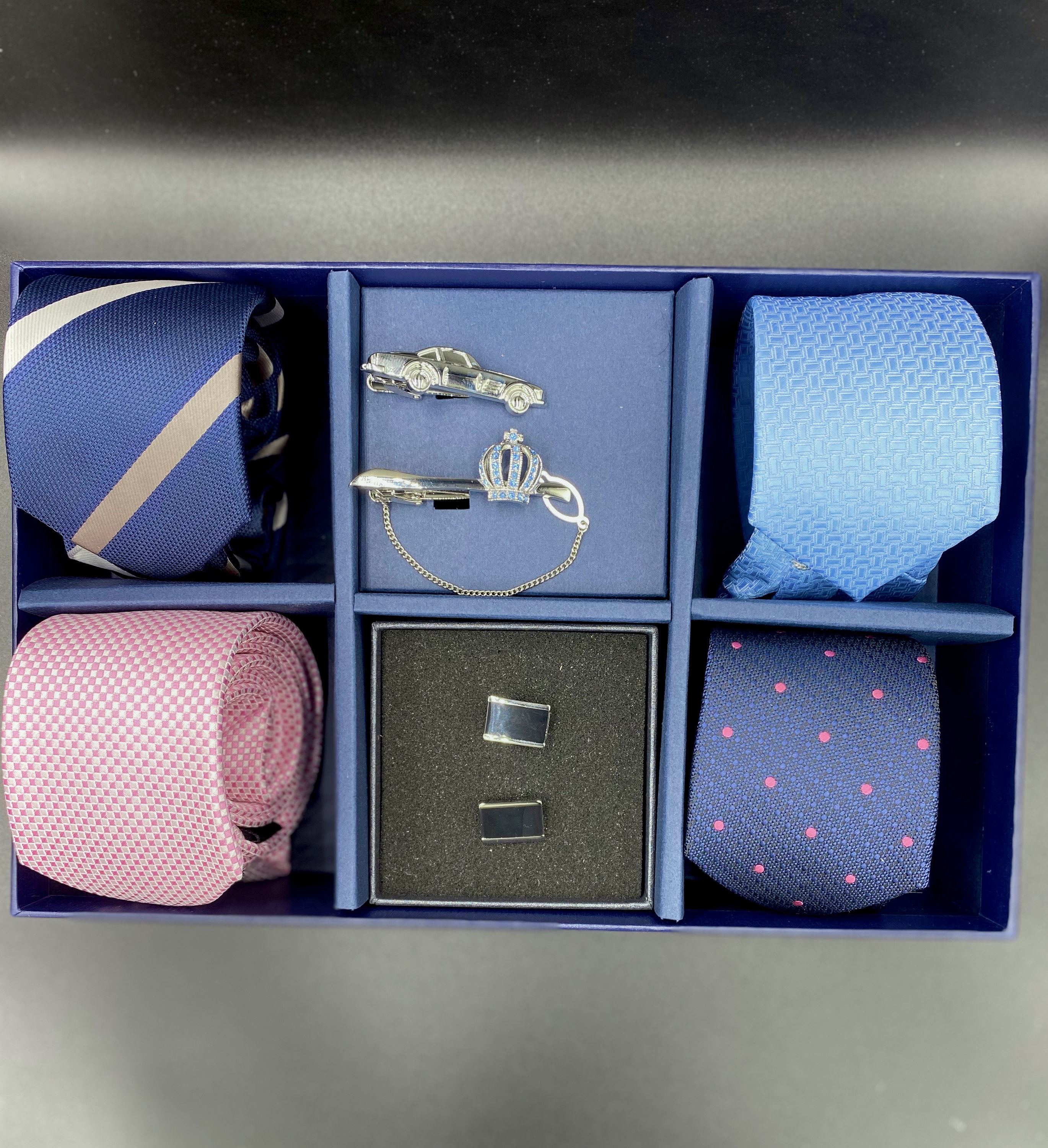 The Big Ben Look Gift Box for Men - Neckties, Cufflinks and Tie Clips ...