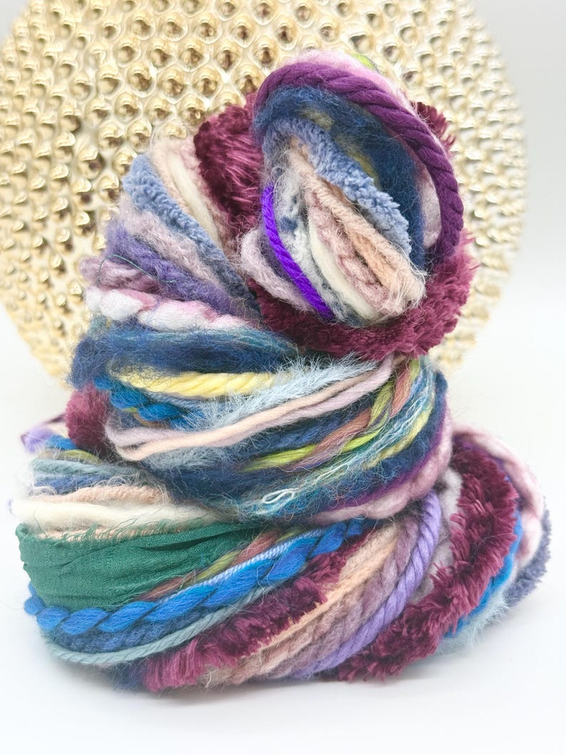 IRIS Texture Yarn Bundle: 23 Unique Fiber Yarns X 1 Yard Weaving Journals - Etsy