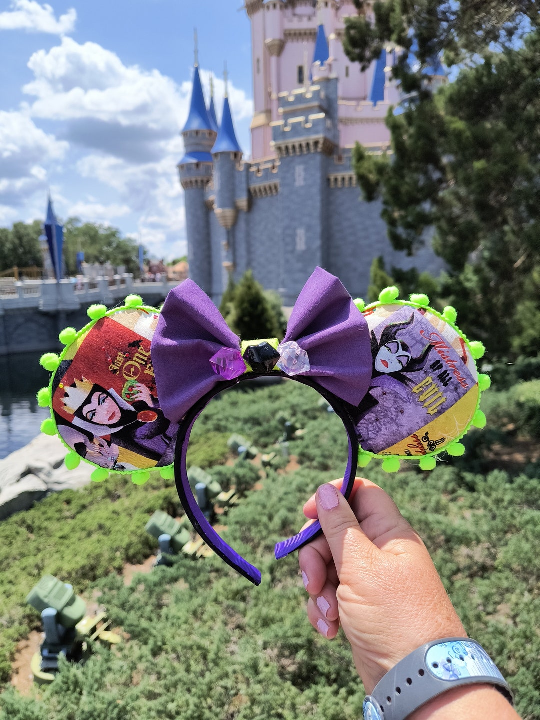Wicked Queen Mickey Ears, Cruella Deville Mickey Ears, Magic Kingdom ...