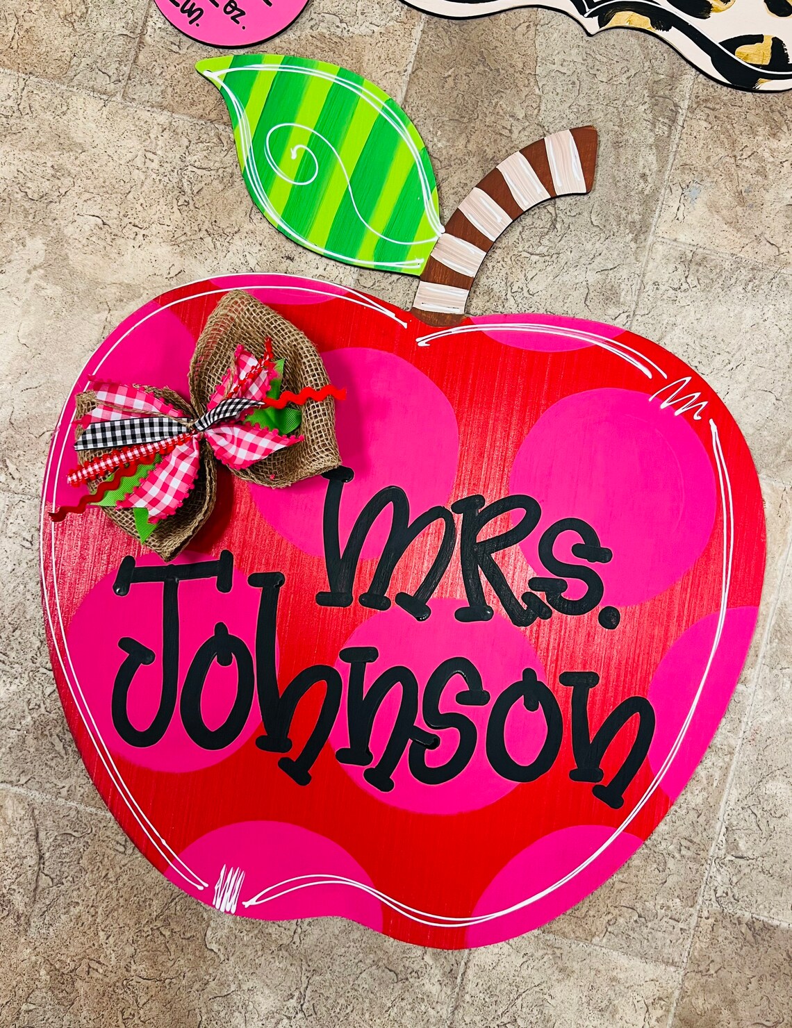 Classroom Apple Doorhanger - Etsy