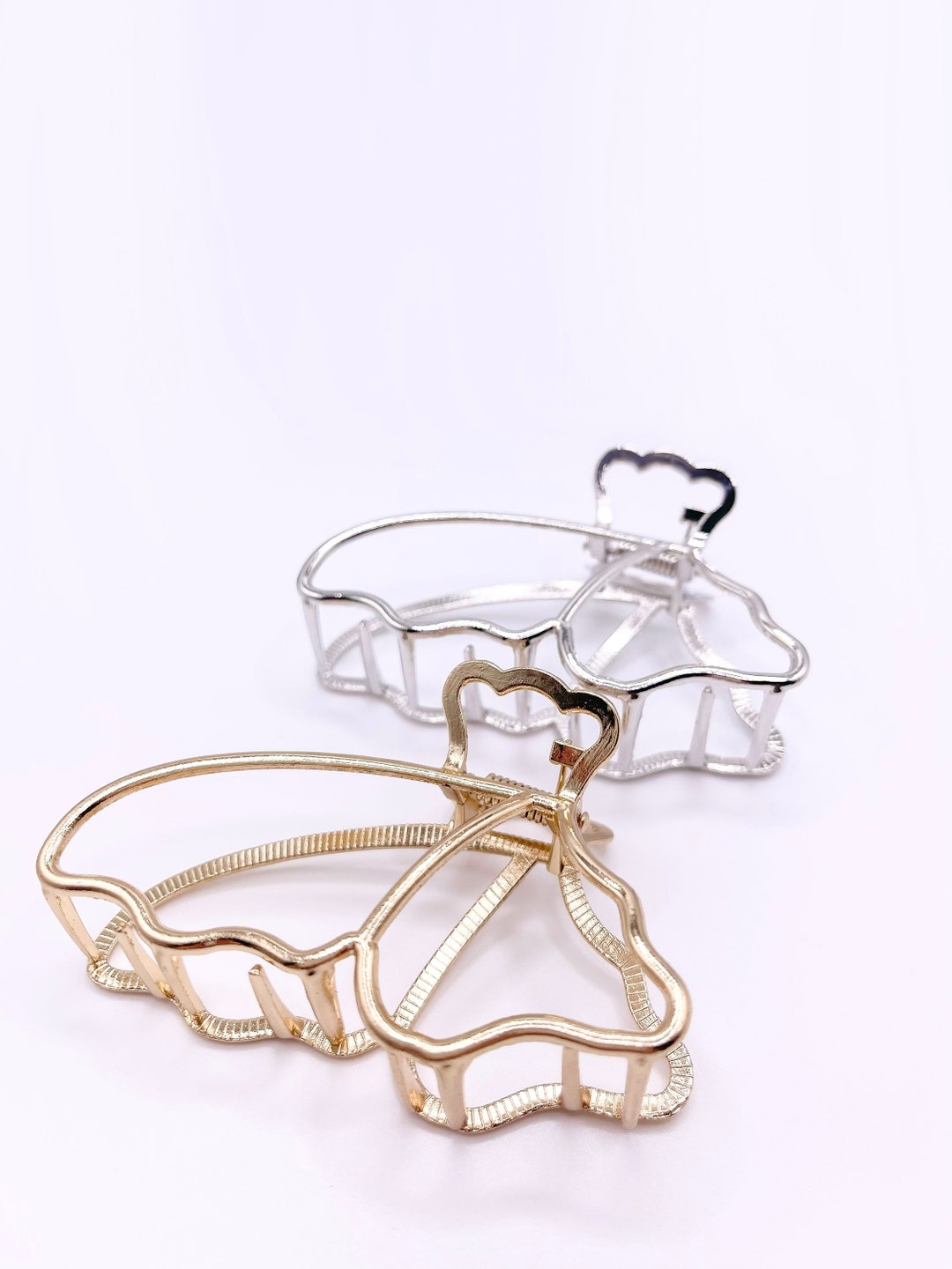 Minimalist Metal Butterfly Claw Clip Gold or Silver - Etsy