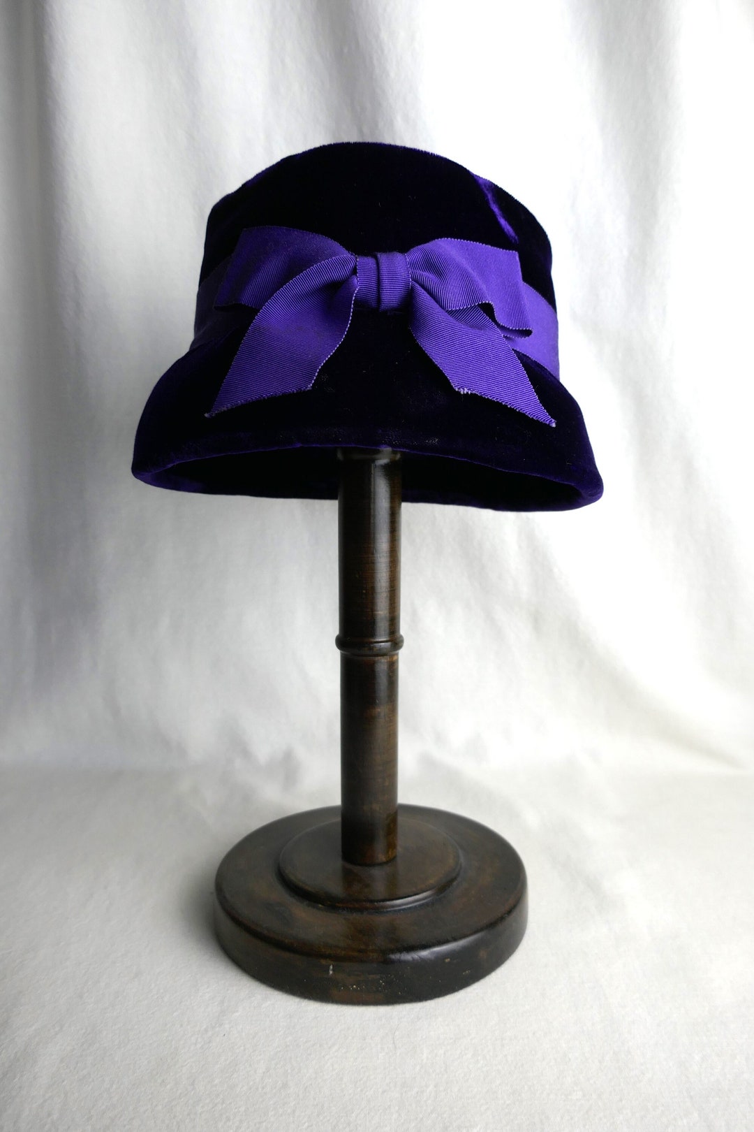 1960s Mid-century Purple Velvet Hat - Etsy