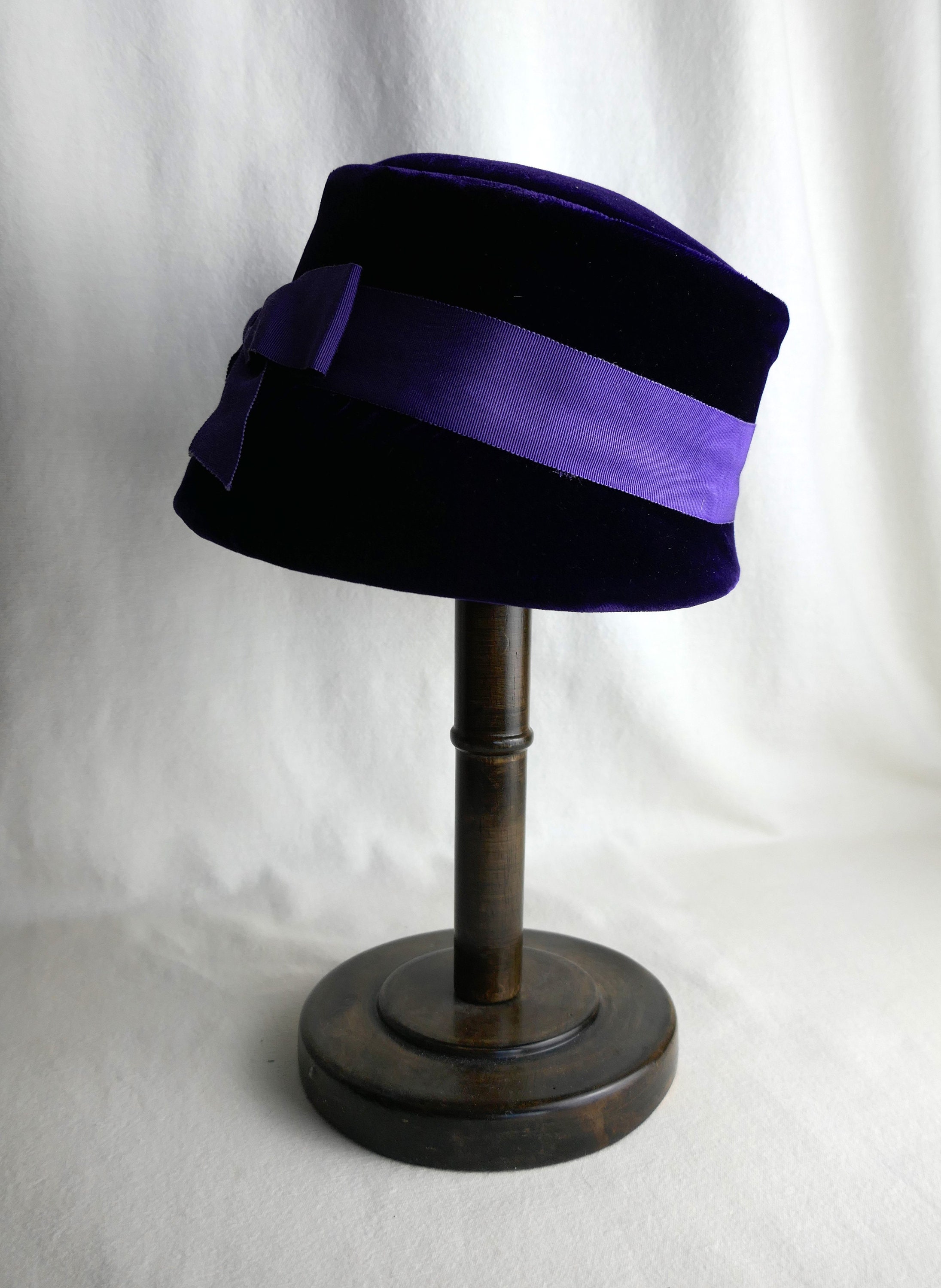 1960s Mid-century Purple Velvet Hat - Etsy