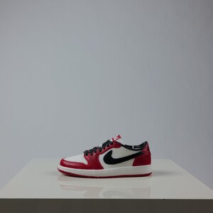 Candle Nike Air Jordan 1 Low OG Retro Chicago Sneaker Basket - Etsy