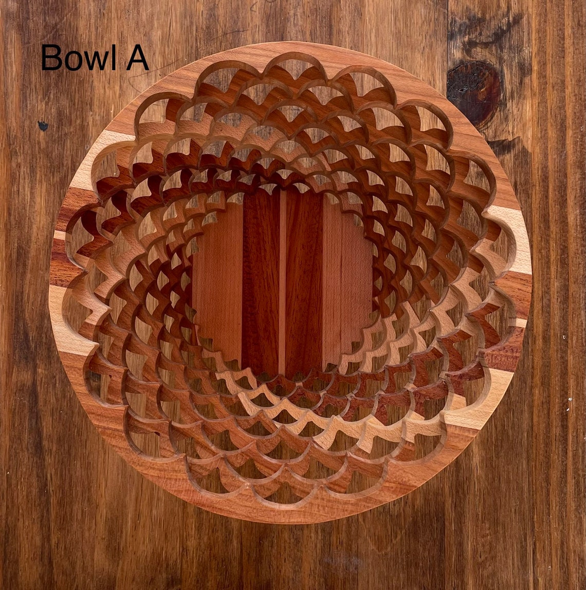 Wooden Scroll Saw Bowl With Semi-circle Pattern, Scroll Saw Basket ...