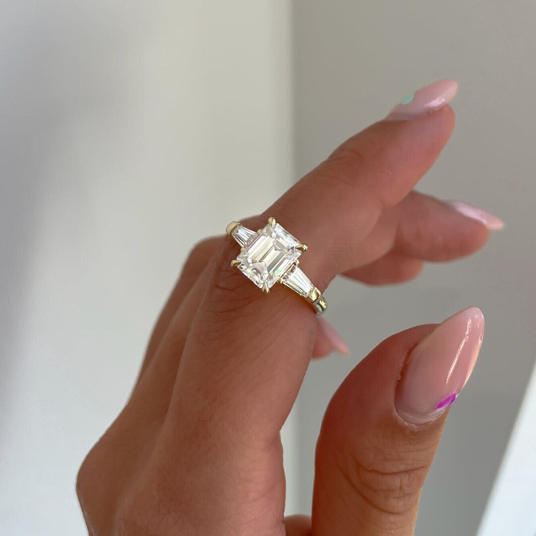 Melania Trump Replica Engagement Ring 14K Solid White Gold Emerald ...