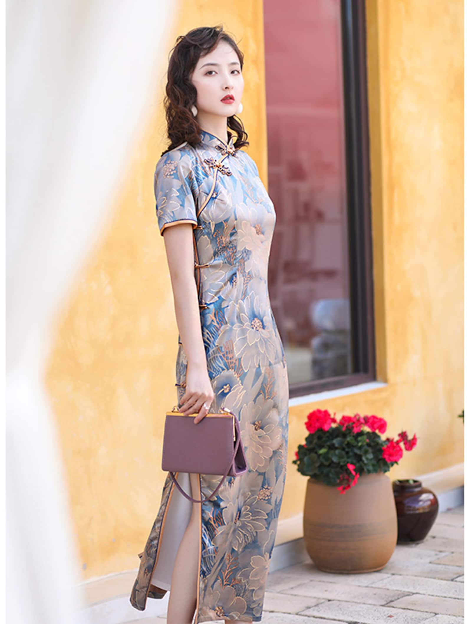 Long Cheongsam With Sexy Flower Pattern and High Splitchinese - Etsy