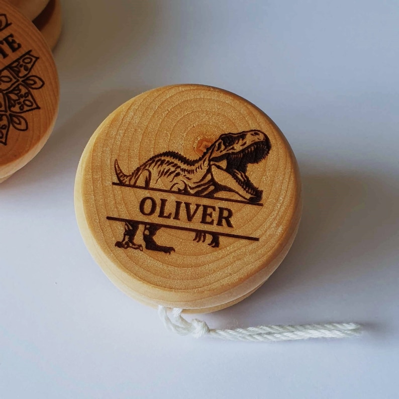 Personalised Wooden Yo-yo. Dinosaur. T Rex. Retro Toy. - Etsy