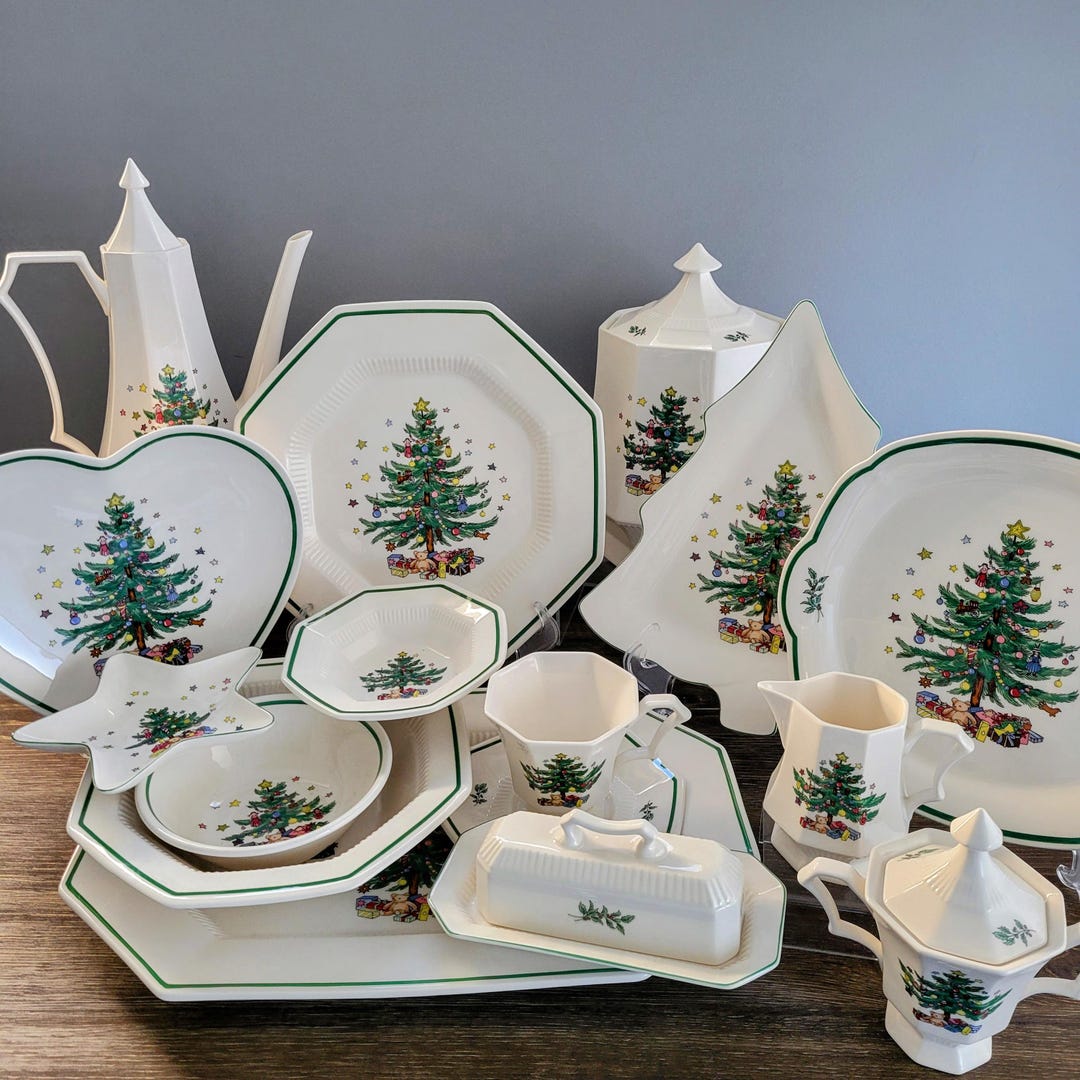 Christmastime Dishes By Nikko