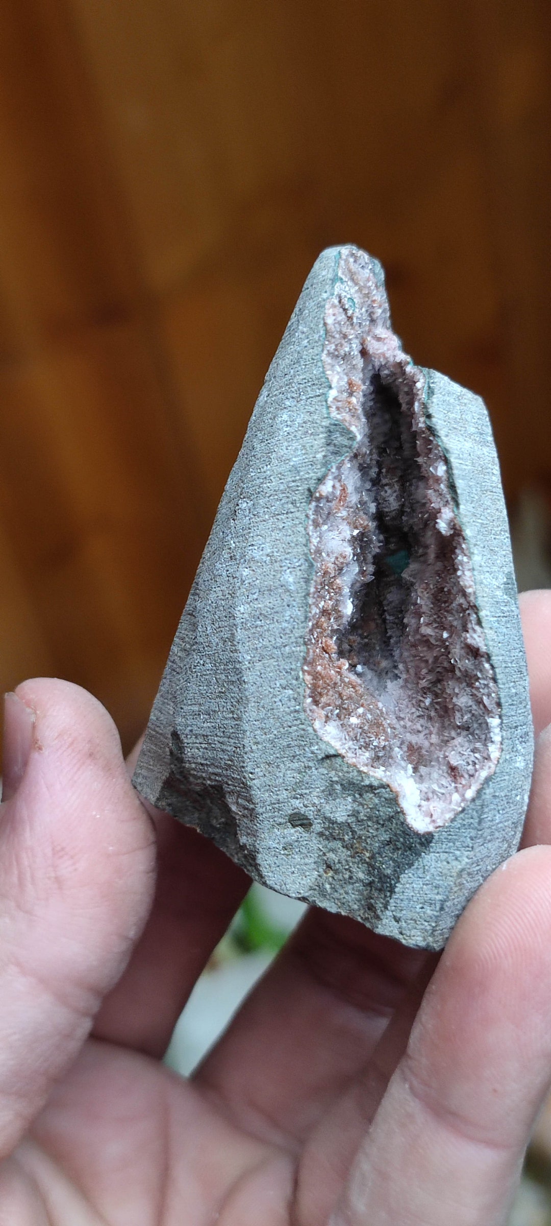 Geode With Dark Chalcedony and Micro Heulandite - Etsy