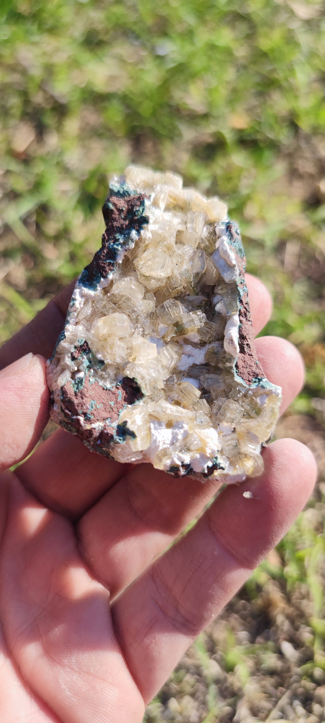 Bright Green Micro-heulandite Geode on Okenite - Etsy Australia