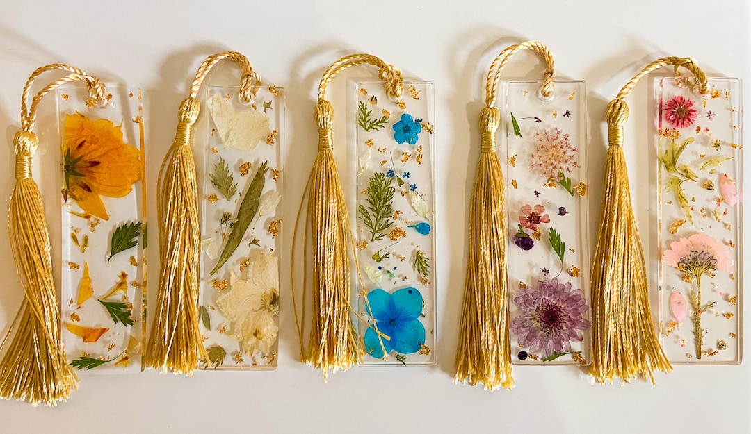 Pressed Flower & Gold Leaf Bookmark With Gold Tassel Stocking Fillers ...