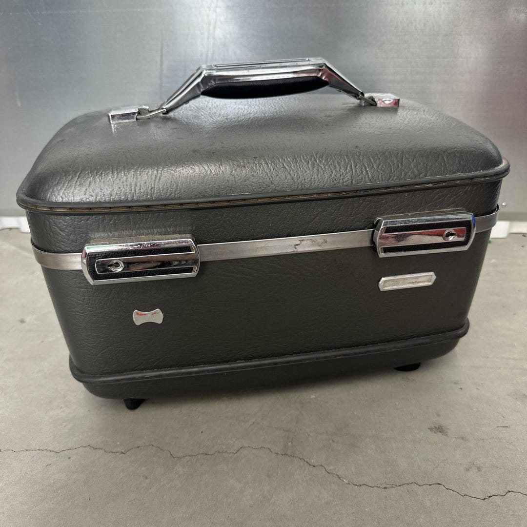 Vintage American Tourister Navy Blue Train Case Luggage Accessories ...