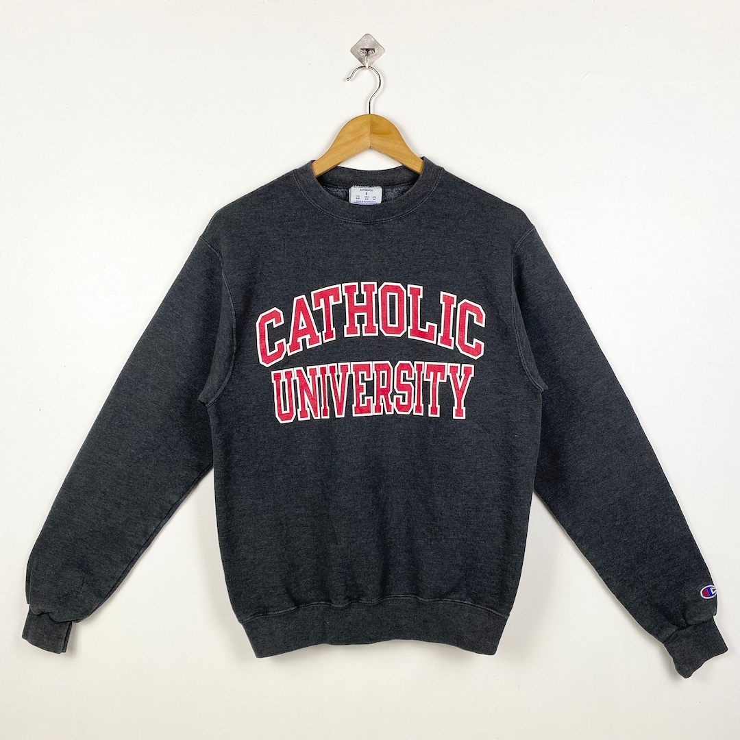 Vintage NCAA Catholic University ‘cardinals’ Crewneck Sweatshirt Print ...