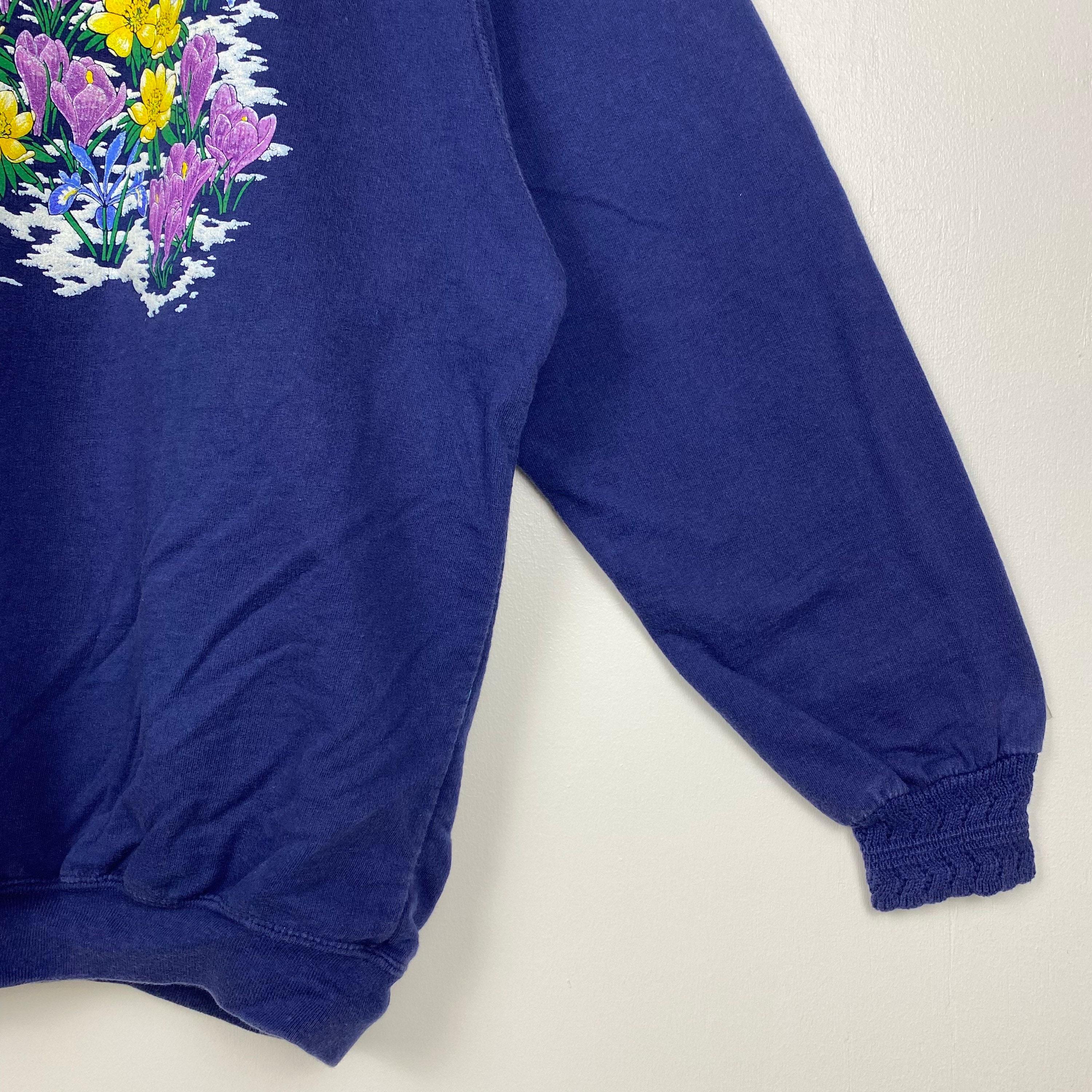 90s Morning Sun Flowers Crewneck Sweatshirt Print Logo Blue Color ...
