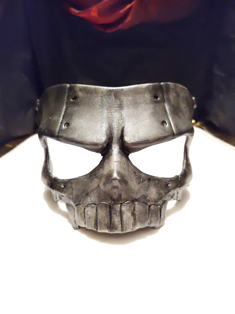 Persona 5 Skull ryuji Sakamoto Cosplay Mask With Display | Etsy