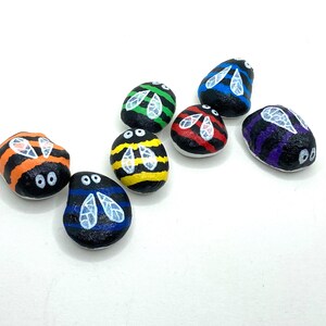7 Rainbow Bee Stones Rocks for the Garden - Garden Decor and Indoor ...