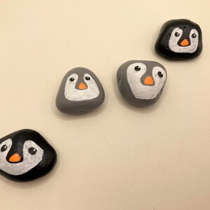 4 X Painted Penguin Stones Hand Painted Rock Stone Ornament Garden ...