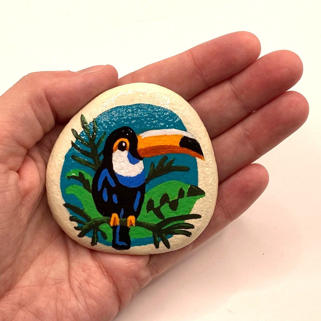 Toucan Rock - Tropical Bird Stone - Garden Stone - Garden Patio Ideas ...