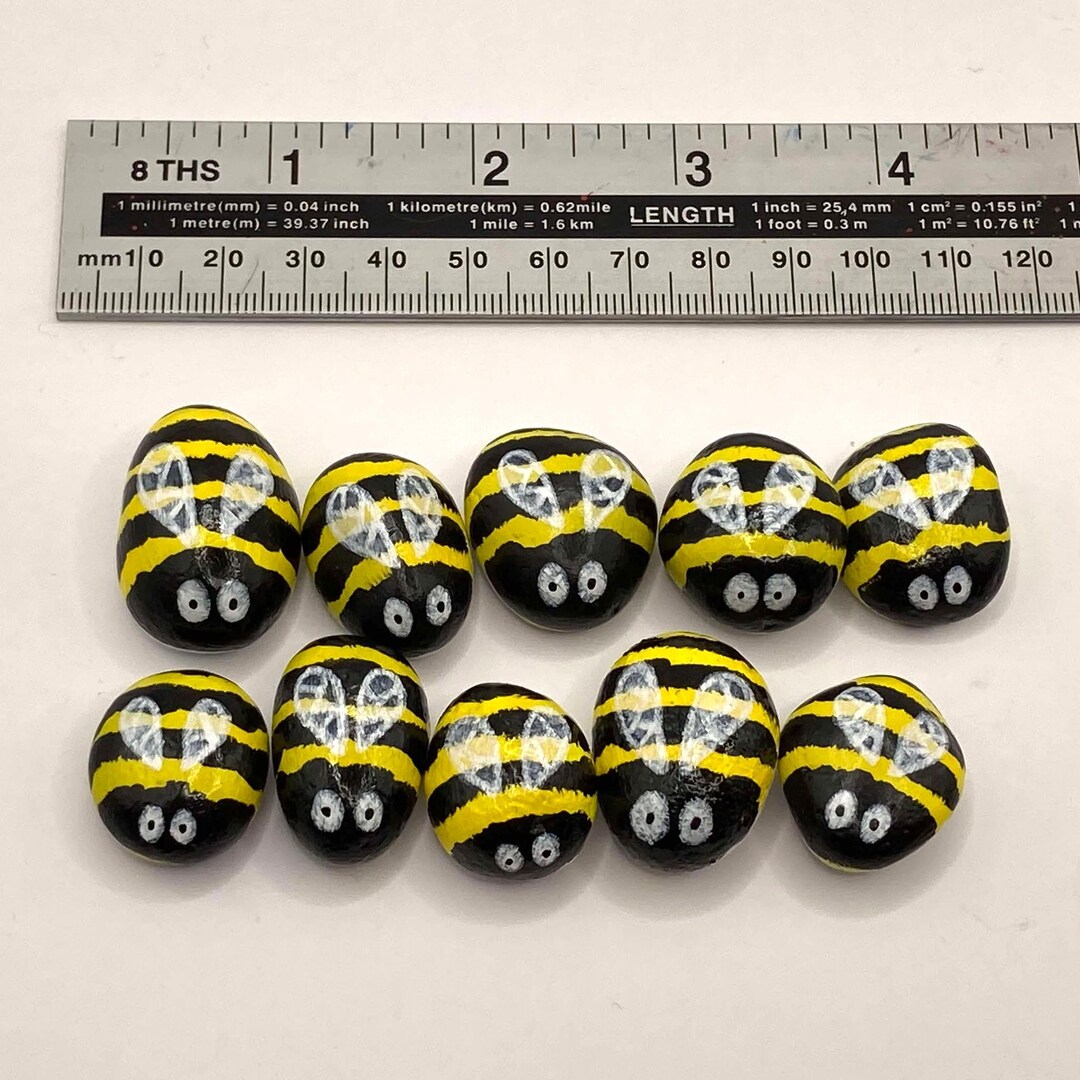 10 Pebble Bees - Garden Decor and Indoor Decor - Beekeeper Gift ...