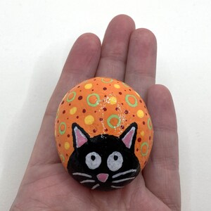 Cat Hand Painted Stone Garden Decor and Indoor Decor Cat Lover Gift ...