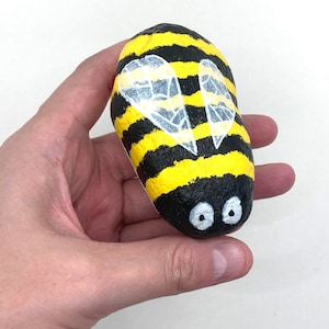 Bees (pebbles and Bigger) - Minimum 2 Bees to 15 - for Fairy Gardens ...