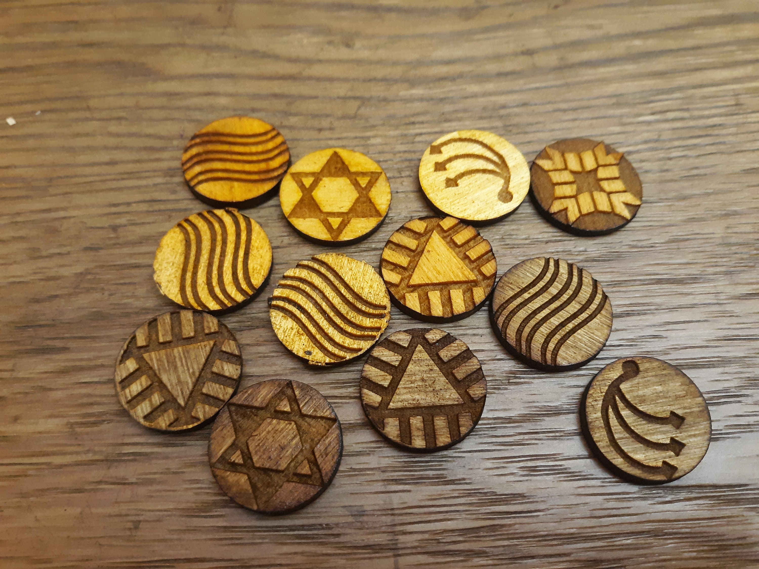 20 Custom Two-sided Laser Engraved Game Wood Tokens | Etsy