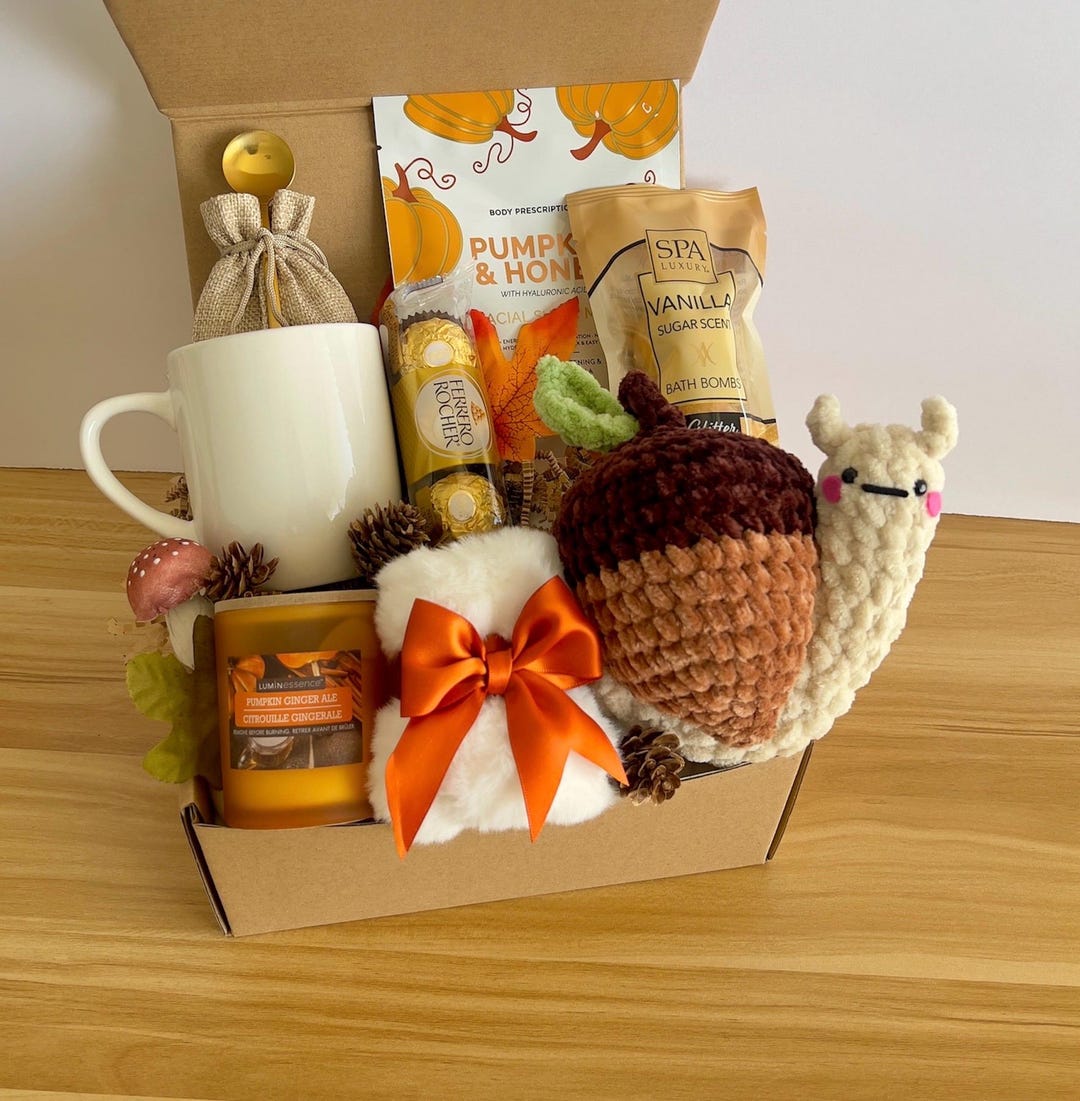 Fall Gift Box Gifts for Her Thanksgiving Gift Box Gifts for Friends ...