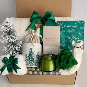 Holiday Gift Box Cozy Winter Spa Gift Christmas Gift Set Luxury Holiday ...