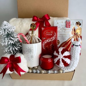 Holiday Gift Box Cozy Winter Spa Gift Christmas Gift Set Luxury Holiday ...